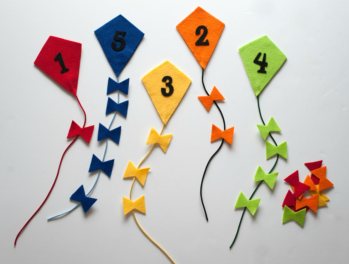 Counting and Colour Sorting Kites – Felt Board Magic